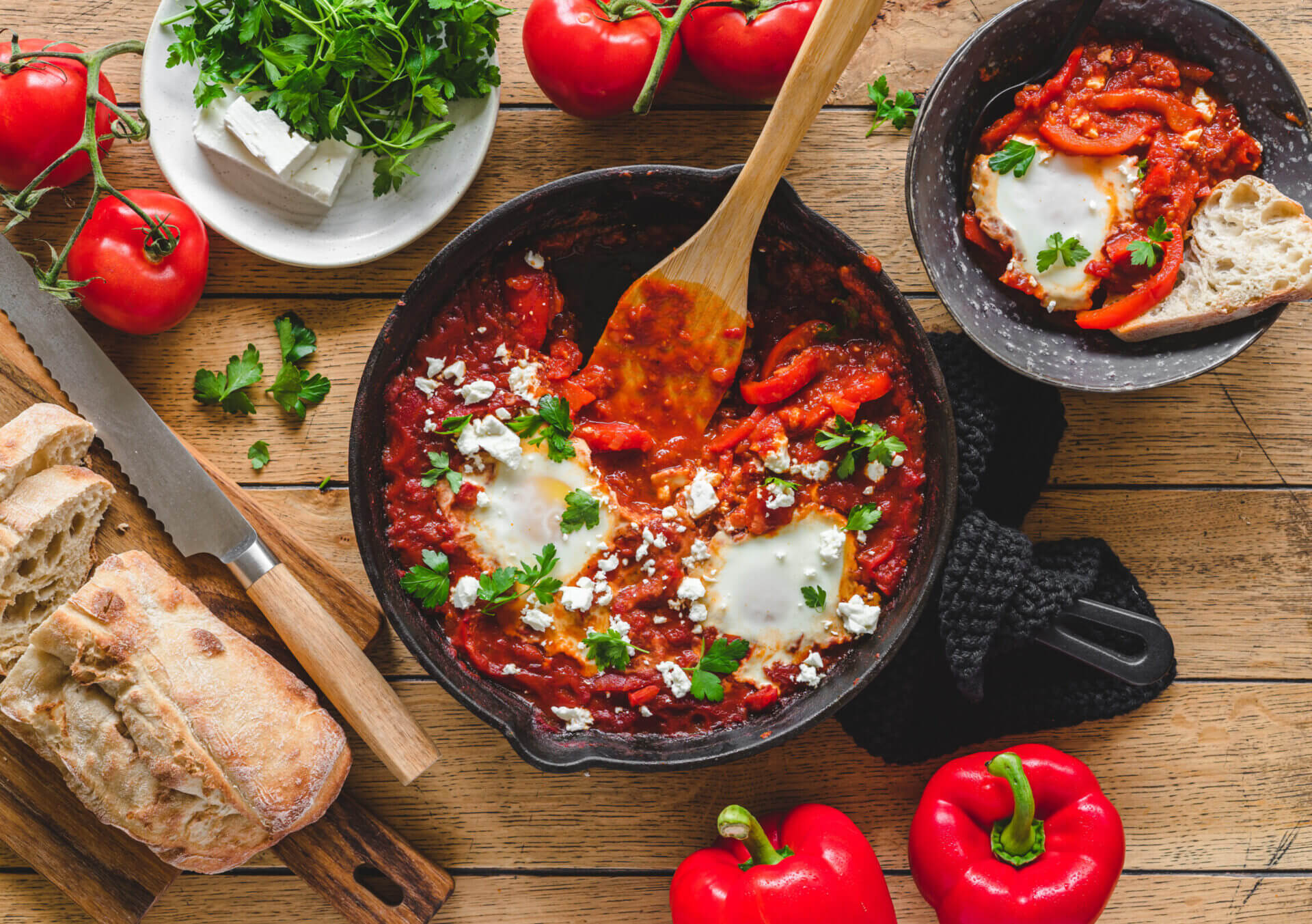 Herzhaftes Shakshuka-Rezept mit Feta (israelisches Nationalgericht)